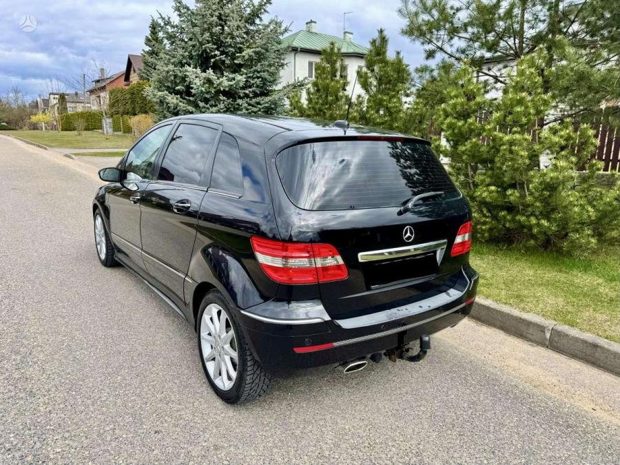 Melns Mercedes-Benz B 200 2008 Viļņa, ar dzinēja tilpumu 2.00 L un nobraukumu 301 tūkst. km par 3490 €, foto 4 vietnē AUTOMOTO.COM.LV