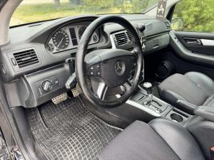 Melns Mercedes-Benz B 200 2008 Viļņa, ar dzinēja tilpumu 2.00 L un nobraukumu 301 tūkst. km par 3490 €, foto 11 vietnē AUTOMOTO.COM.LV