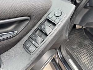 Melns Mercedes-Benz B 200 2008 Viļņa, ar dzinēja tilpumu 2.00 L un nobraukumu 301 tūkst. km par 3490 €, foto 12 vietnē AUTOMOTO.COM.LV