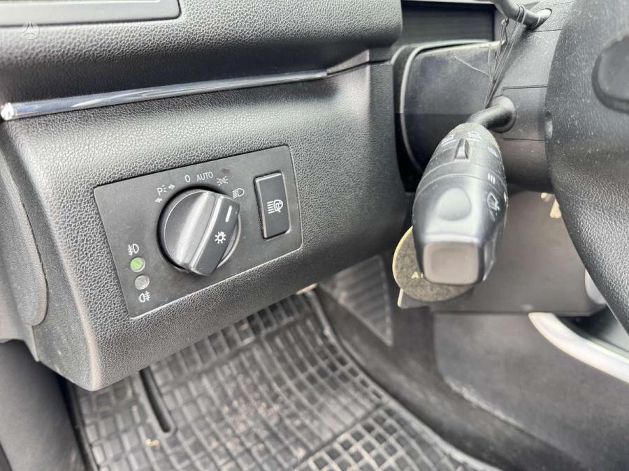 Melns Mercedes-Benz B 200 2008 Viļņa, ar dzinēja tilpumu 2.00 L un nobraukumu 301 tūkst. km par 3490 €, foto 13 vietnē AUTOMOTO.COM.LV