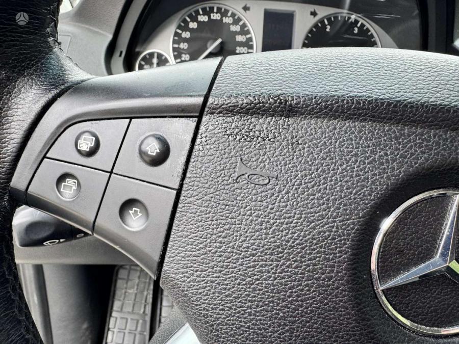Melns Mercedes-Benz B 200 2008 Viļņa, ar dzinēja tilpumu 2.00 L un nobraukumu 301 tūkst. km par 3490 €, foto 15 vietnē AUTOMOTO.COM.LV