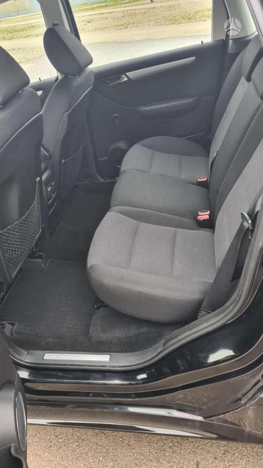 Black Mercedes-Benz B 200 2008 in Siauliai, with an engine capacity of 2.00 L and mileage of 226 thousand km for 2999 €, photo 17 on AUTOMOTO.COM.LV