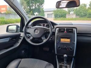 Черный Мерседес Б 200 2009 в Огре, объемом двигателя 2.00 л и пробегом 185 тыс. км за 4770 €, фото 13 на AUTOMOTO.COM.LV