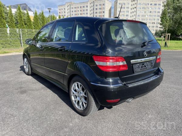Black Mercedes-Benz B 200 2009 in Jelgava, with an engine capacity of 2.00 L and mileage of 0 thousand km for 2850 €, photo 6 on AUTOMOTO.COM.LV