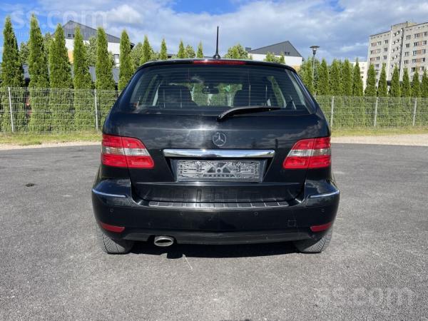 Black Mercedes-Benz B 200 2009 in Jelgava, with an engine capacity of 2.00 L and mileage of 0 thousand km for 2850 €, photo 7 on AUTOMOTO.COM.LV