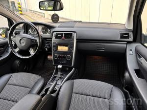 Черный Мерседес Б 200 2009 в Рига, объемом двигателя 2.00 л и пробегом 235 тыс. км за 2650 €, фото 17 на AUTOMOTO.COM.LV