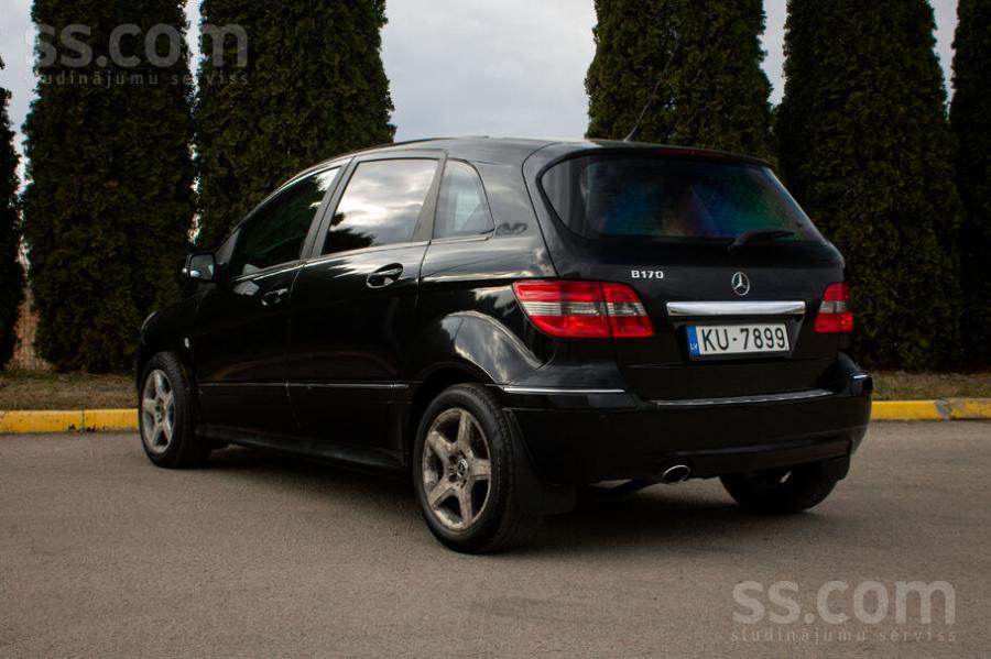 Black Mercedes-Benz B 200 2010 in Jelgava, with an engine capacity of 2.00 L and mileage of 237 thousand km for 2900 €, photo 5 on AUTOMOTO.COM.LV