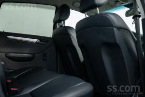 Black Mercedes-Benz B 200 2010 in Jelgava, with an engine capacity of 2.00 L and mileage of 237 thousand km for 2900 €, photo 10 on AUTOMOTO.COM.LV