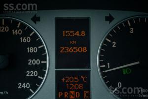 Black Mercedes-Benz B 200 2010 in Jelgava, with an engine capacity of 2.00 L and mileage of 237 thousand km for 2900 €, photo 15 on AUTOMOTO.COM.LV