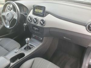 Melns Mercedes-Benz B 200 2012 Tauragė, ar dzinēja tilpumu 1.80 L un nobraukumu 331 tūkst. km par 5350 €, foto 22 vietnē AUTOMOTO.COM.LV