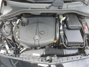 Melns Mercedes-Benz B 200 2012 Tauragė, ar dzinēja tilpumu 1.80 L un nobraukumu 331 tūkst. km par 5350 €, foto 44 vietnē AUTOMOTO.COM.LV