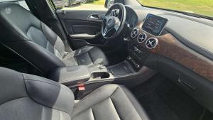 Black Mercedes-Benz B 200 2012 in Prienai, with an engine capacity of 1.80 L and mileage of 238 thousand km for 7500 €, photo 13 on AUTOMOTO.COM.LV