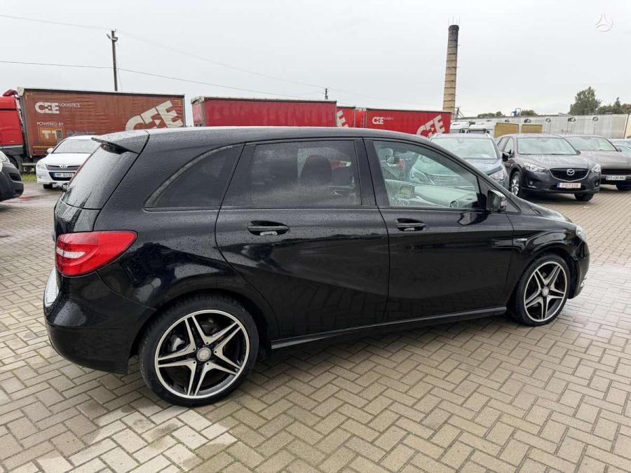 Melns Mercedes-Benz B 200 2012 Tauragė, ar dzinēja tilpumu 1.80 L un nobraukumu 282 tūkst. km par 4800 €, foto 12 vietnē AUTOMOTO.COM.LV