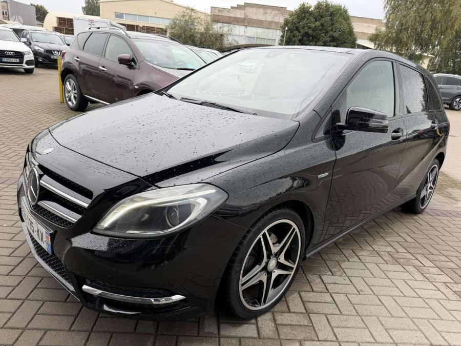 Melns Mercedes-Benz B 200 2012 Tauragė, ar dzinēja tilpumu 1.80 L un nobraukumu 282 tūkst. km par 4800 €, foto 20 vietnē AUTOMOTO.COM.LV