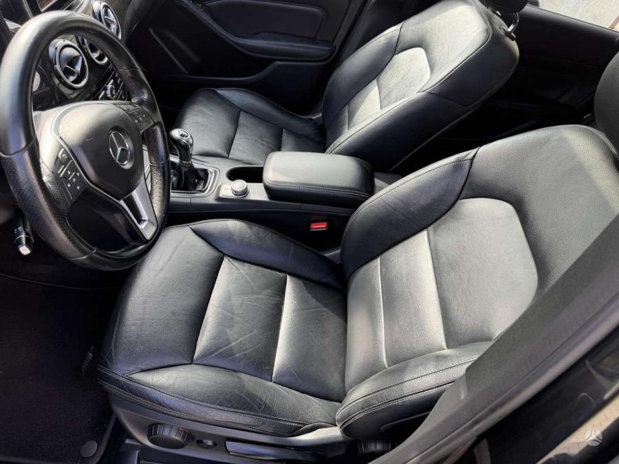 Melns Mercedes-Benz B 200 2012 Tauragė, ar dzinēja tilpumu 1.80 L un nobraukumu 282 tūkst. km par 4800 €, foto 32 vietnē AUTOMOTO.COM.LV