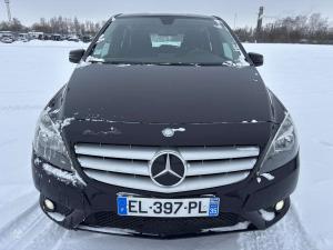 Black Mercedes-Benz B 200 2013 in Marijampole, with an engine capacity of 1.80 L and mileage of 244 thousand km for 5600 €, photo 2 on AUTOMOTO.COM.LV