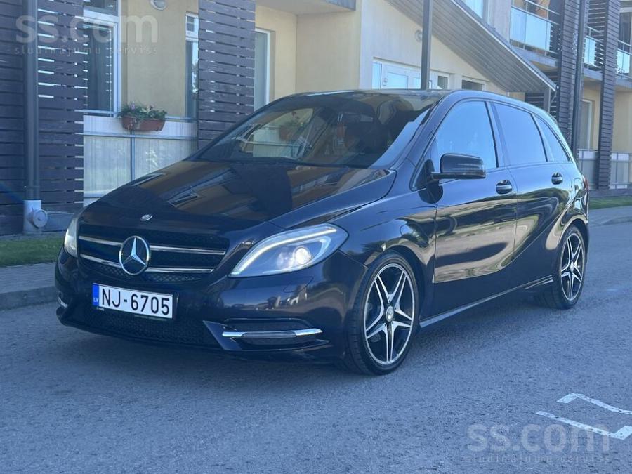 Black Mercedes-Benz B 200 2013 in Riga, with an engine capacity of 1.80 L and mileage of 300 thousand km for 5900 €, photo 1 on AUTOMOTO.COM.LV