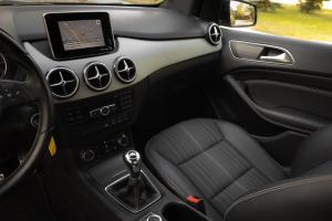 Melns Mercedes-Benz B 200 2013 Rīga, ar dzinēja tilpumu 1.80 L un nobraukumu 243 tūkst. km par 7990 €, foto 18 vietnē AUTOMOTO.COM.LV