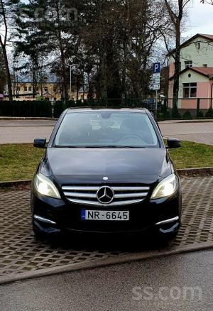 Melns Mercedes-Benz B 200 2014 Rīga, ar dzinēja tilpumu 2.00 L un nobraukumu 246 tūkst. km par 6850 €, foto  vietnē AUTOMOTO.COM.LV