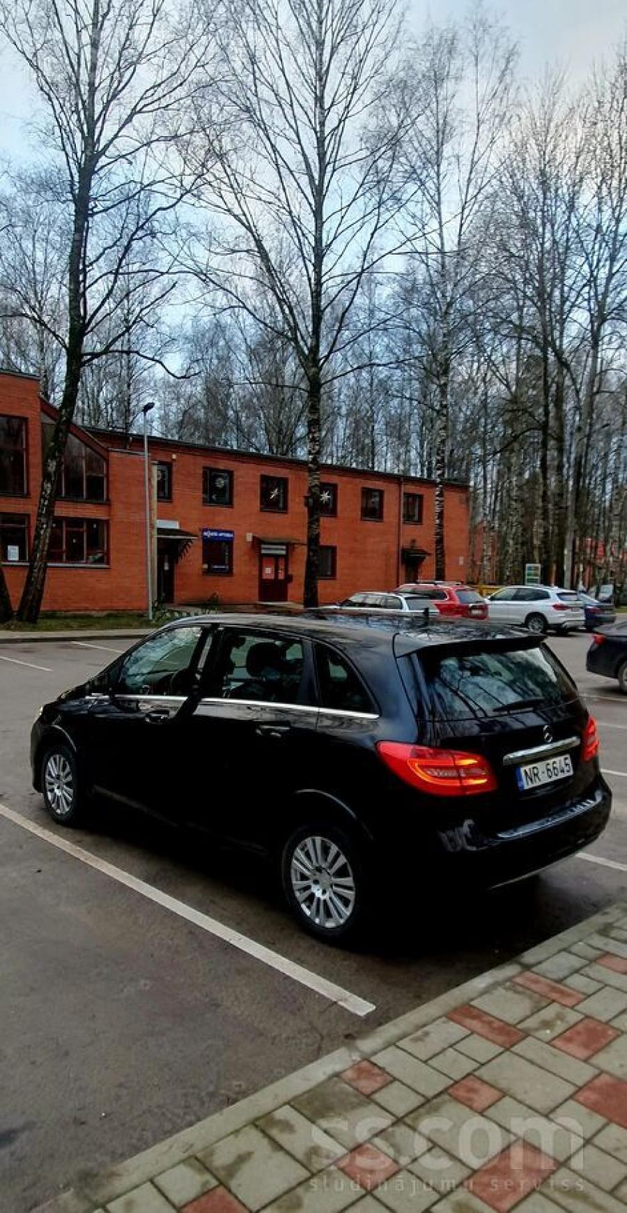 Черный Мерседес Б 200 2014 в Рига, объемом двигателя 2.00 л и пробегом 246 тыс. км за 6850 €, фото 9 на AUTOMOTO.COM.LV