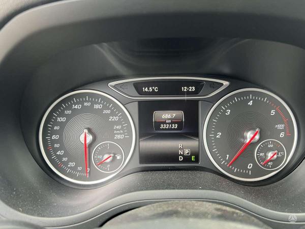 Melns Mercedes-Benz B 200 2015 Kauņa, ar dzinēja tilpumu 2.14 L un nobraukumu 333 tūkst. km par 5999 €, foto 7 vietnē AUTOMOTO.COM.LV