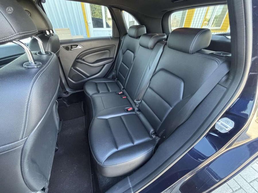 Black Mercedes-Benz B 200 2016 in Taurage, with an engine capacity of 2.14 L and mileage of 280 thousand km for 4800 €, photo 12 on AUTOMOTO.COM.LV