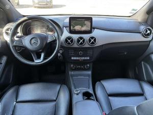 Black Mercedes-Benz B 200 2016 in Taurage, with an engine capacity of 2.14 L and mileage of 280 thousand km for 4800 €, photo 17 on AUTOMOTO.COM.LV