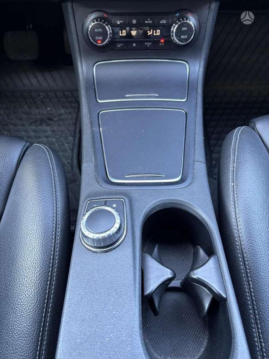 Black Mercedes-Benz B 200 2016 in Taurage, with an engine capacity of 2.14 L and mileage of 280 thousand km for 4800 €, photo 22 on AUTOMOTO.COM.LV