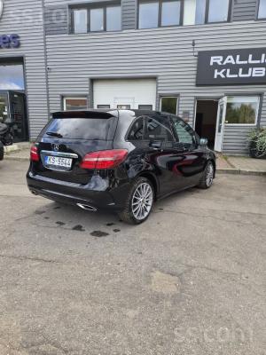 Black Mercedes-Benz B 200 2016 in Riga, with an engine capacity of 2.00 L and mileage of 140 thousand km for 14000 €, photo 5 on AUTOMOTO.COM.LV
