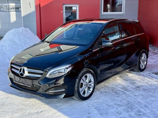 Melns Mercedes-Benz B 200 2017 Vilkaviškis, ar dzinēja tilpumu 2.10 L un nobraukumu 178 tūkst. km par 10300 €, foto  vietnē AUTOMOTO.COM.LV