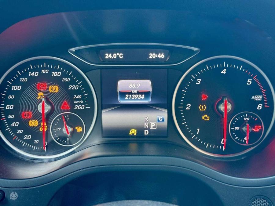 Black Mercedes-Benz B 200 2018 in Vilnius, with an engine capacity of 2.14 L and mileage of 214 thousand km for 7200 €, photo 8 on AUTOMOTO.COM.LV