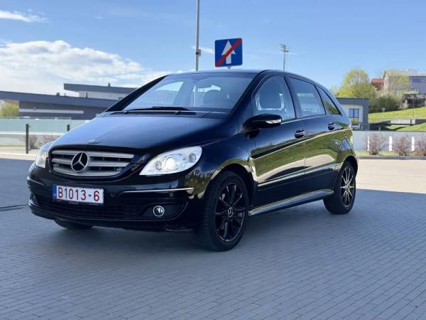 Black Mercedes-Benz B 200 2006 in Rezekne, with an engine capacity of 2.00 L and mileage of 255 thousand km for 3750 €, photo 2 on AUTOMOTO.COM.LV