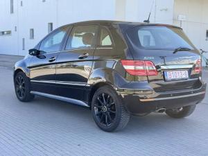 Melns Mercedes-Benz B 200 2006 Rēzekne, ar dzinēja tilpumu 2.00 L un nobraukumu 255 tūkst. km par 3750 €, foto 4 vietnē AUTOMOTO.COM.LV