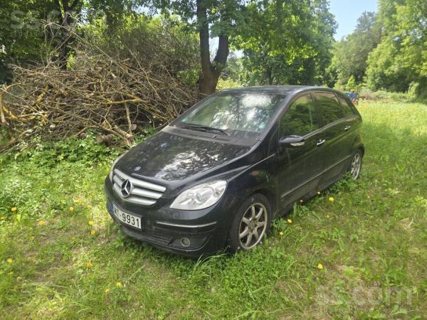 Black Mercedes-Benz B 200 2006 in Riga, with an engine capacity of 2.00 L and mileage of 0 thousand km for 500 €, photo 1 on AUTOMOTO.COM.LV