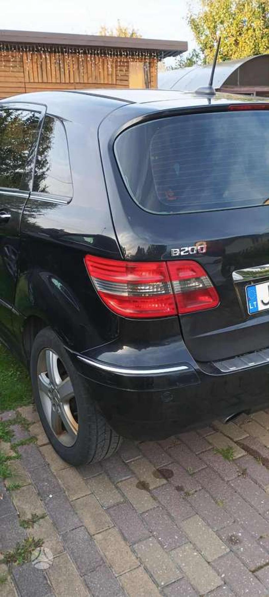 Black Mercedes-Benz B 200 2007 in Kaunas, with an engine capacity of 1.99 L and mileage of 250 thousand km for 1950 €, photo 11 on AUTOMOTO.COM.LV