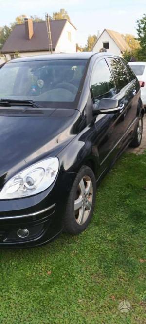 Black Mercedes-Benz B 200 2007 in Kaunas, with an engine capacity of 1.99 L and mileage of 250 thousand km for 1950 €, photo 12 on AUTOMOTO.COM.LV