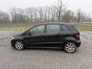 Melns Mercedes-Benz B 200 2007 Kauņa, ar dzinēja tilpumu 1.99 L un nobraukumu 245 tūkst. km par 1550 €, foto 7 vietnē AUTOMOTO.COM.LV