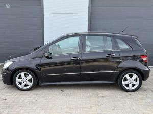 Black Mercedes-Benz B 200 2007 in Vilnius, with an engine capacity of 1.99 L and mileage of 274 thousand km for 1750 €, photo 3 on AUTOMOTO.COM.LV