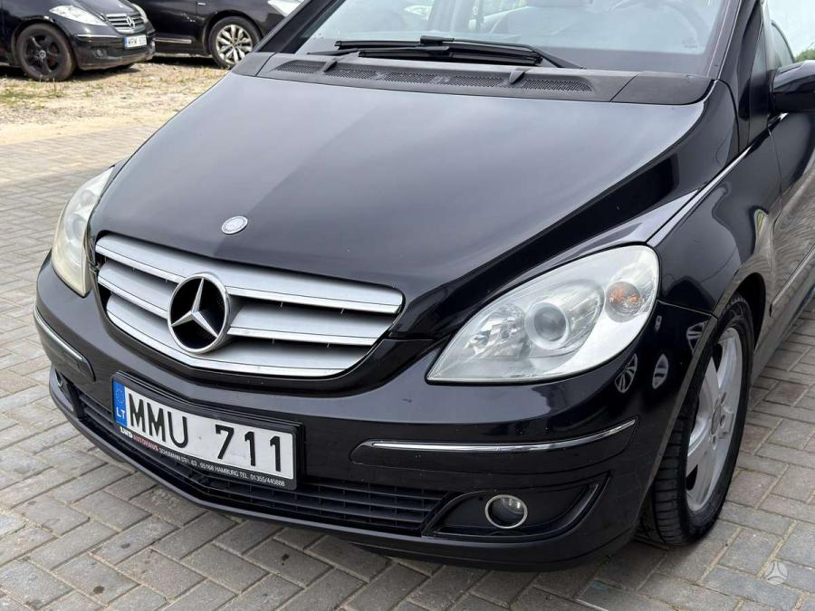 Black Mercedes-Benz B 200 2007 in Vilnius, with an engine capacity of 1.99 L and mileage of 274 thousand km for 1750 €, photo 10 on AUTOMOTO.COM.LV