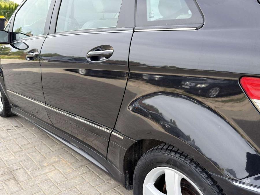 Black Mercedes-Benz B 200 2007 in Vilnius, with an engine capacity of 1.99 L and mileage of 274 thousand km for 1750 €, photo 11 on AUTOMOTO.COM.LV