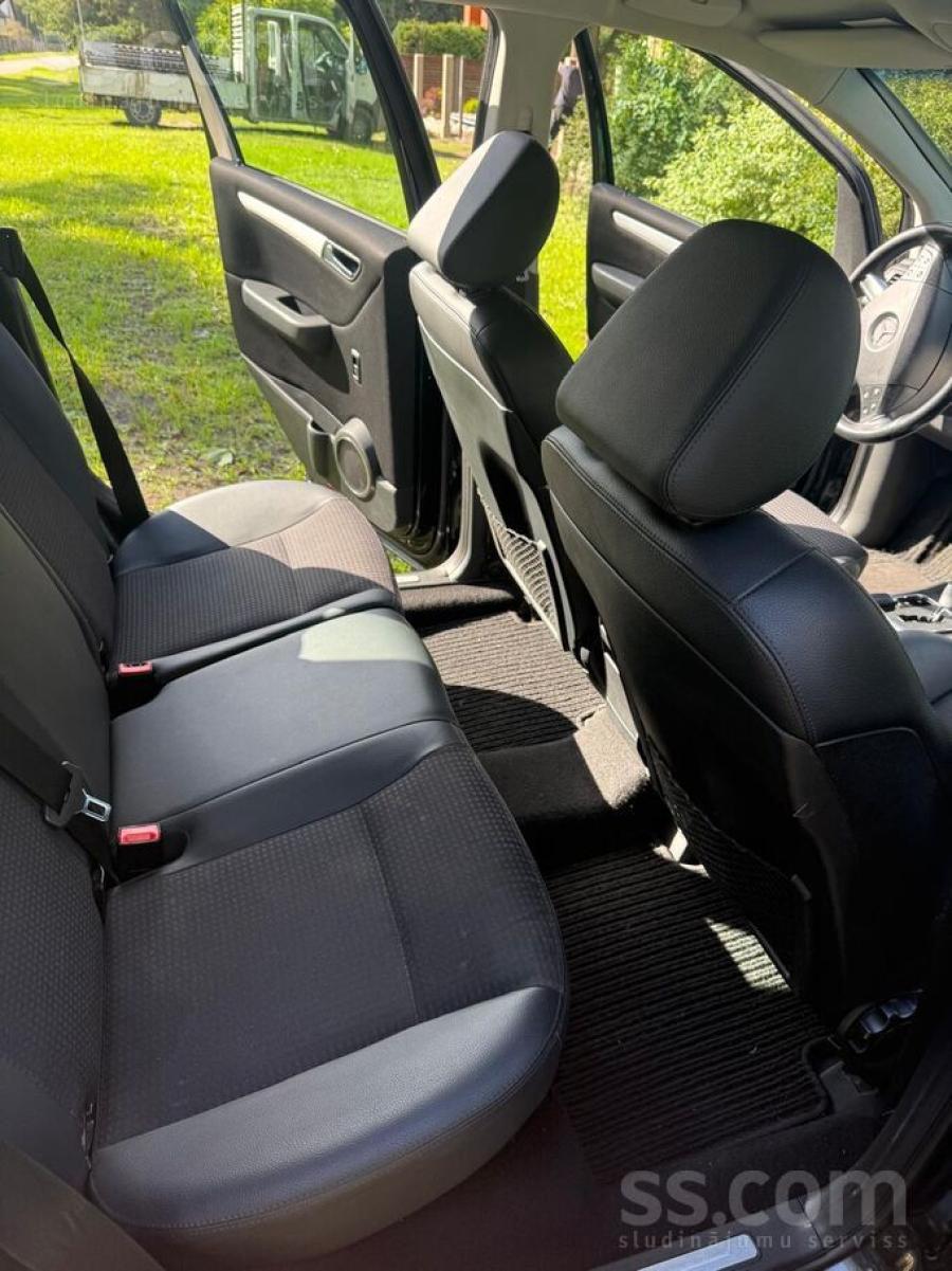 Melns Mercedes-Benz B 200 2007 Rīga, ar dzinēja tilpumu 2.00 L un nobraukumu 162 tūkst. km par 2660 €, foto 6 vietnē AUTOMOTO.COM.LV