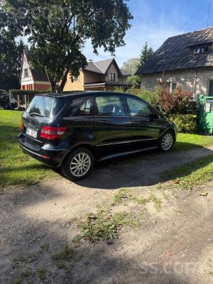 Melns Mercedes-Benz B 200 2007 Rīga, ar dzinēja tilpumu 2.00 L un nobraukumu 162 tūkst. km par 2660 €, foto 7 vietnē AUTOMOTO.COM.LV