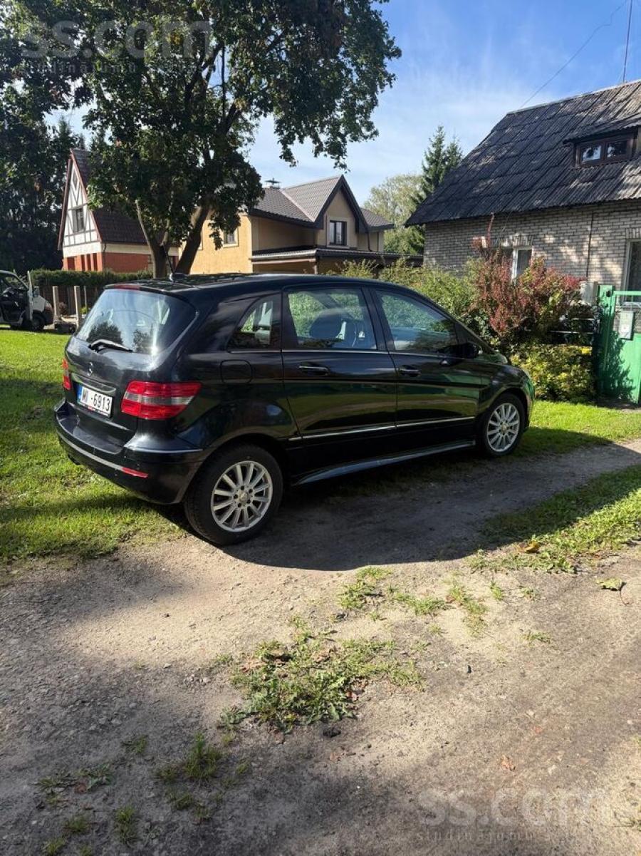 Melns Mercedes-Benz B 200 2007 Rīga, ar dzinēja tilpumu 2.00 L un nobraukumu 162 tūkst. km par 2660 €, foto 7 vietnē AUTOMOTO.COM.LV