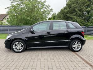 Melns Mercedes-Benz B 200 2011 Marijampole, ar dzinēja tilpumu 1.99 L un nobraukumu 191 tūkst. km par 3350 €, foto 6 vietnē AUTOMOTO.COM.LV