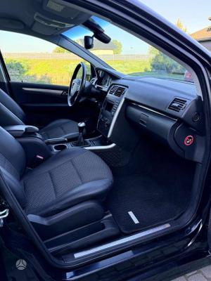 Melns Mercedes-Benz B 200 2011 Marijampole, ar dzinēja tilpumu 1.99 L un nobraukumu 191 tūkst. km par 3350 €, foto 15 vietnē AUTOMOTO.COM.LV