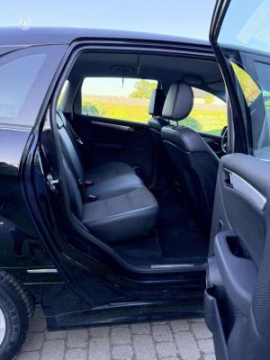 Melns Mercedes-Benz B 200 2011 Marijampole, ar dzinēja tilpumu 1.99 L un nobraukumu 191 tūkst. km par 3350 €, foto 18 vietnē AUTOMOTO.COM.LV