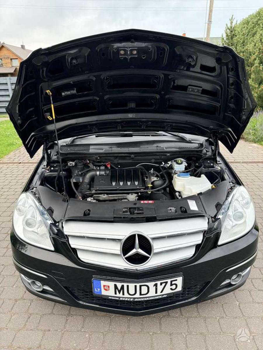 Melns Mercedes-Benz B 200 2011 Marijampole, ar dzinēja tilpumu 1.99 L un nobraukumu 191 tūkst. km par 3350 €, foto 19 vietnē AUTOMOTO.COM.LV