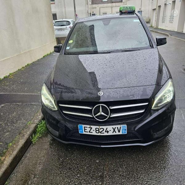 Black Mercedes-Benz B 200 2018 in Taurage, with an engine capacity of 2.14 L and mileage of 290 thousand km for 7000 €, photo 1 on AUTOMOTO.COM.LV