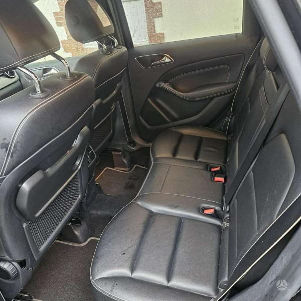 Black Mercedes-Benz B 200 2018 in Taurage, with an engine capacity of 2.14 L and mileage of 290 thousand km for 7000 €, photo 8 on AUTOMOTO.COM.LV