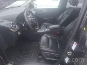Melns Mercedes-Benz B 200 2018 Limbaži, ar dzinēja tilpumu 2.10 L un nobraukumu 280 tūkst. km par 13500 €, foto 5 vietnē AUTOMOTO.COM.LV